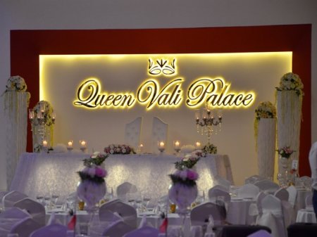 Queen Vali Palace Hotel, Gjlan, Kosovo