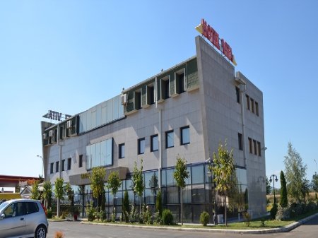 Hotel Vita, Aeroporti i Prishtines, Kosova